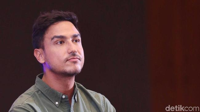 5 Aktor Indonesia yang Tetap Awet Muda Meski Usia di Atas 40