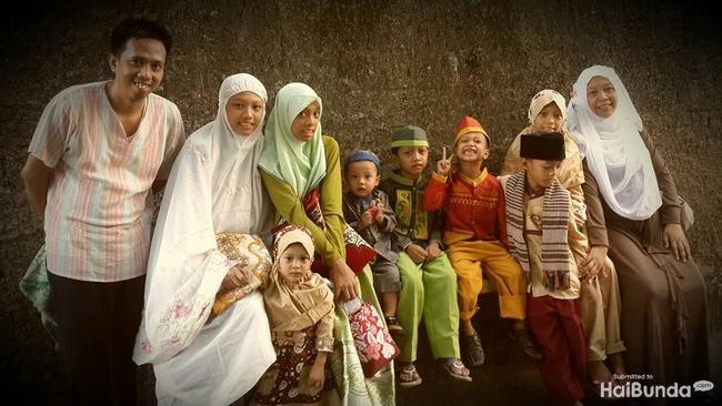 Tips Pasangan dengan 10 Anak Mengatur Keuangan Keluarga