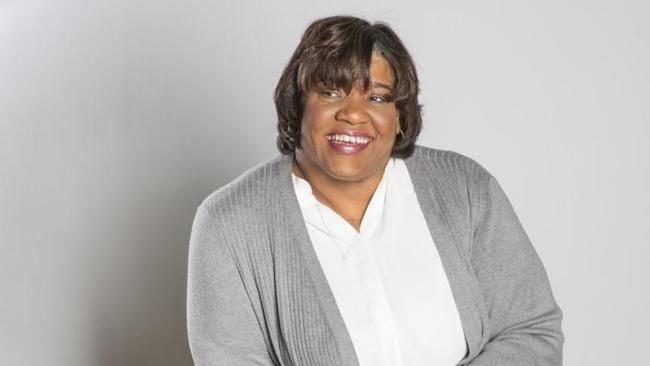 Connie Simpson, Pengasuh Bayi Para Selebriti Hollywood