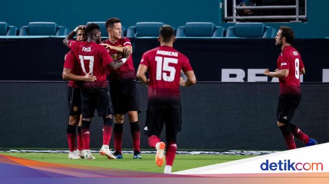 Diadang Sederet Masalah, Suasana Ruang Ganti MU Lesu? Diadang Sederet Masalah, Suasana Ruang Ganti MU Lesu?