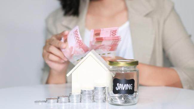 5 Cara Mengajarkan Anak Gemar Menabung