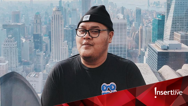 Sibuk Kerja, Reza Chandika: Jangan Lupa Minum Air Putih Sibuk Kerja, Reza Chandika: Jangan Lupa Minum Air Putih