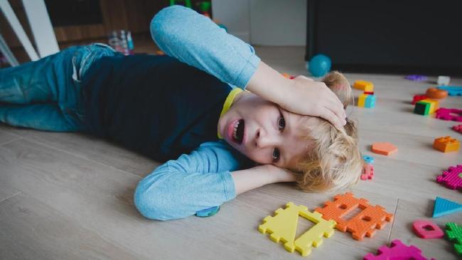 Bunda Perlu Tahu, Perbedaan Anak ADHD dengan Autisme