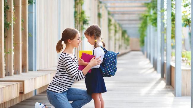 Ucapan Positif Orang Tua untuk Ajak Anak Selalu Berbuat Baik
