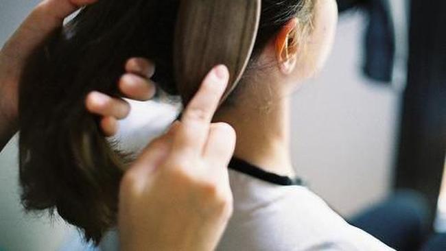 5 Kesalahan dalam Menyisir Rambut yang Perlu Kamu Ketahui