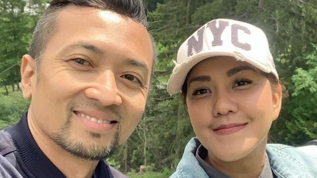 Cerita Lucu Ivy Batuta Pertama Kali Ketemu Suami di Lantai Dansa