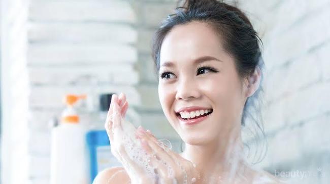 7 Rekomendasi Sabun Mandi Ini Bisa Bikin Kamu Wangi Seharian, Lho!