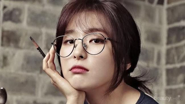 Tips Memilih Kacamata yang Tepat Sesuai Bentuk Wajah