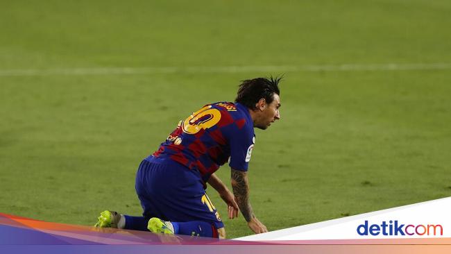 Potret Lionel Messi Jatuh Bangun Lawan Sevilla