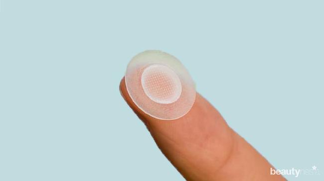 Bagaimana Cara Kerja Acne Patch Dalam Mengatasi Jerawat?