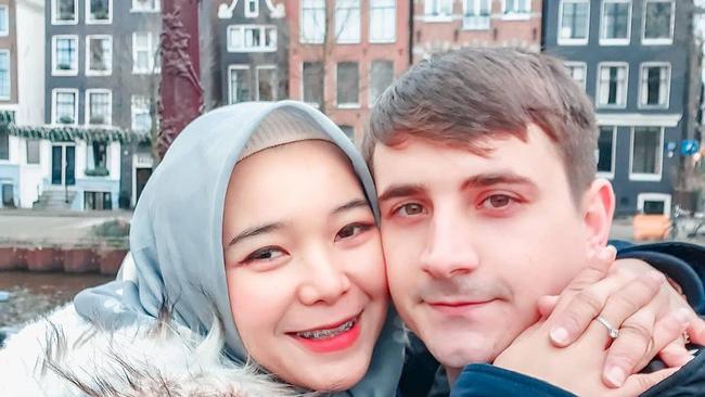 Kisah Hijaber Nikahi Bule Turki, Siap Mudik ke RI di Tengah Pandemi