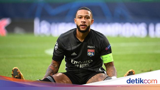 Memphis Depay Masih 'Jual Mahal' ke Barcelona Memphis Depay Masih 'Jual Mahal' ke Barcelona
