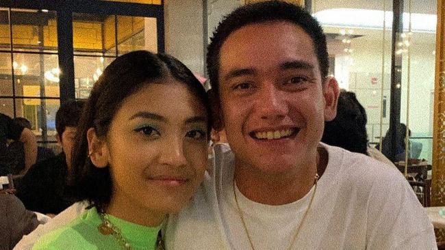 adipati dolken mantan