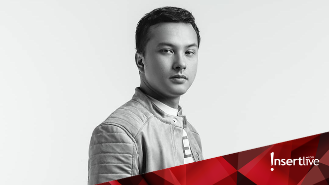 Kepergok Dansa dengan Istri Orang, Nicholas Saputra Gigit Bibir