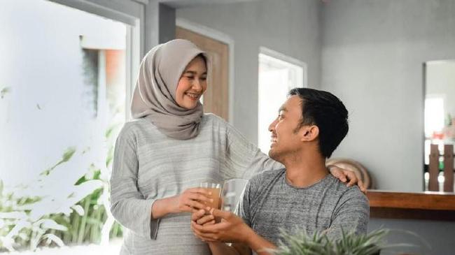 Bunda, Ini Lho Kewajiban Istri Terhadap Suami Menurut Hukum Islam