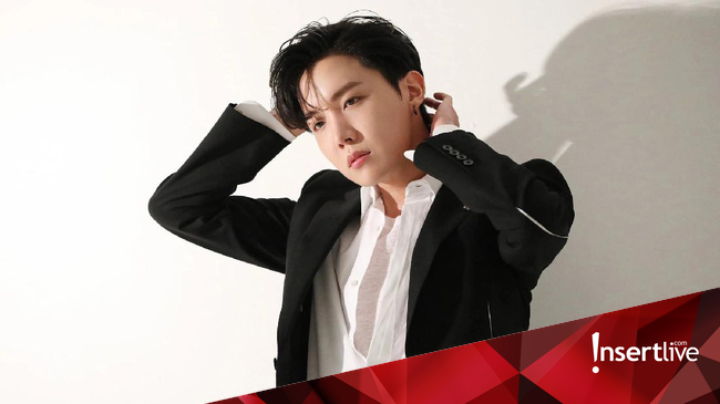 Hore! J-Hope BTS Selesai Wajib Militer Hari Ini