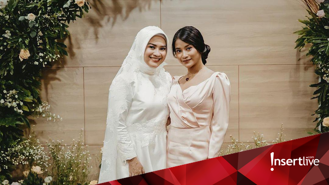 Unggah Potret Manis, Leher Putri Ikke Nurjanah Jadi Sorotan