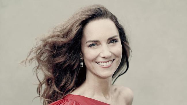 7 Potret Memukau Kate Middleton yang Ultah ke-40, Awet Muda Bun! - Foto 1