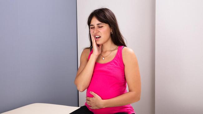 Sakit Gigi saat Hamil Pertanda Hamil Anak Perempuan, Mitos atau Fakta?