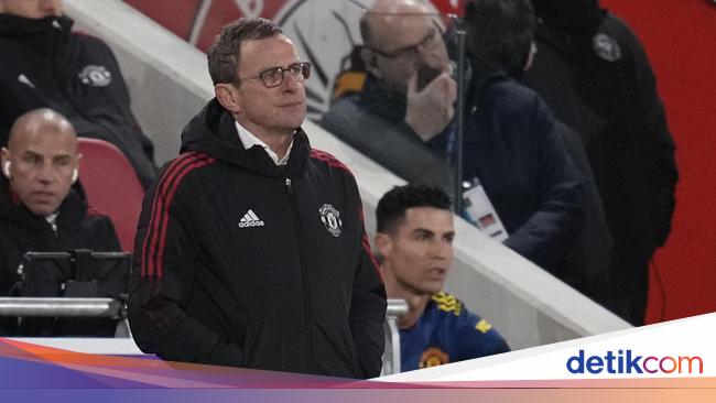 Rangnick pada Ronaldo: Tolong Jaga Emosimu!