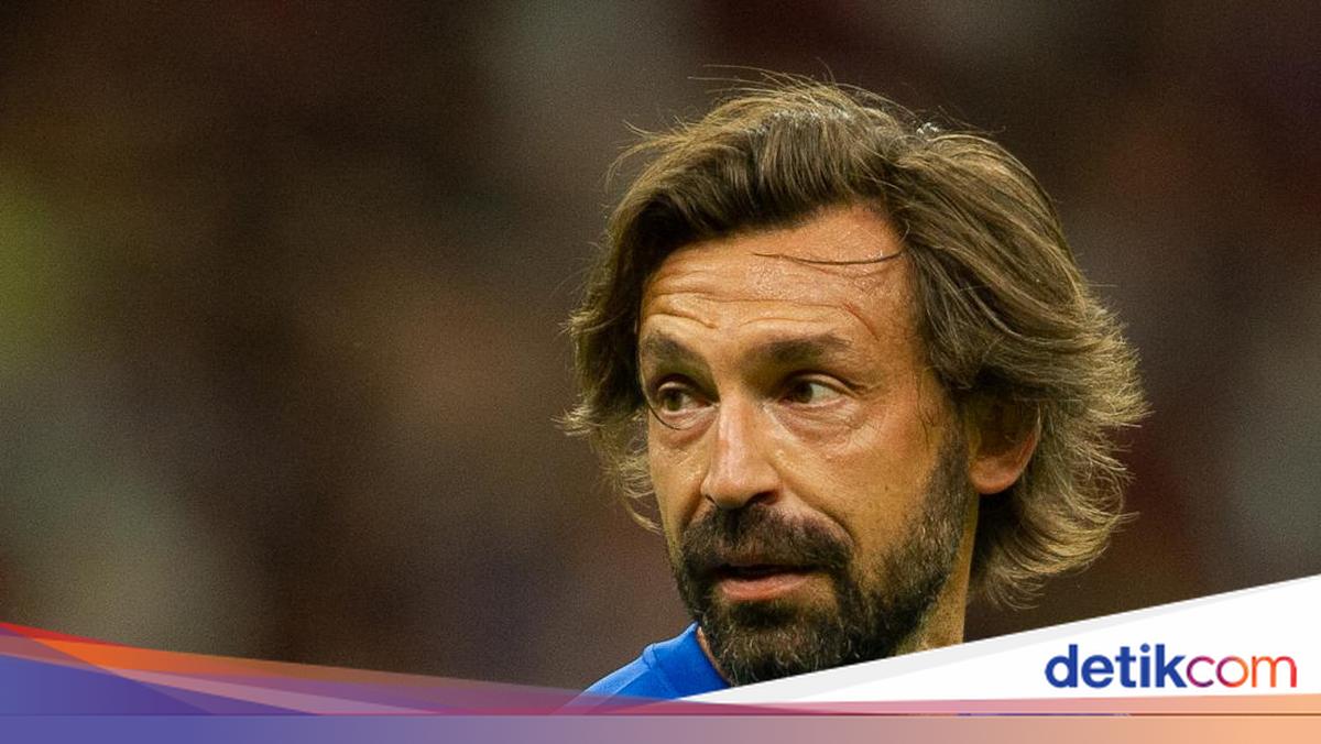 Andrea Pirlo Jadi Pelatih Klub UEA Divisi Dua