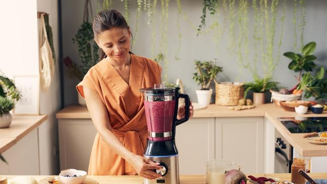 7 Rekomendasi Blender dengan Fitur Lengkap, Mulai Rp300 Ribuan Bun