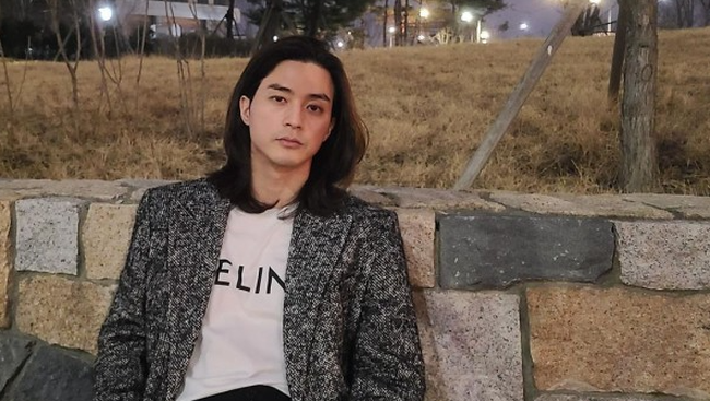 Sukses Jadi Idola Baru, Intip Fakta Menarik Kim Ji Hoon Sang Pemeran ... Sukses Jadi Idola Baru, Intip Fakta Menarik Kim Ji Hoon Sang Pemeran ...