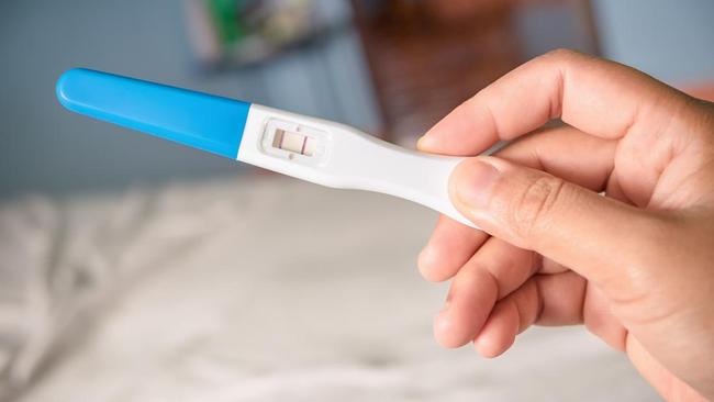 Tips Pakai Test Pack yang Benar agar Hasil Tepat dan Tidak Bikin Bingung