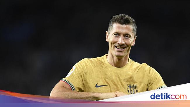 Cara Lewandowski Rayakan Ultah: Cetak 2 Gol, Bantu Barca Bantai Lawan