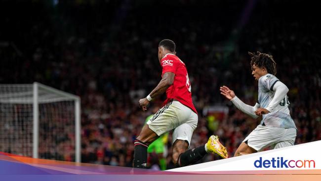 MU yang Akhirnya Lebih Banyak Lari