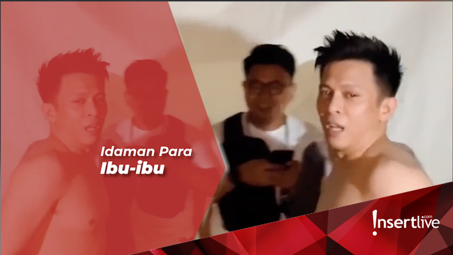 Ariel NOAH Telanjang Dada di Backstage, Netizen: Mirip Sambo Ariel NOAH Telanjang Dada di Backstage, Netizen: Mirip Sambo