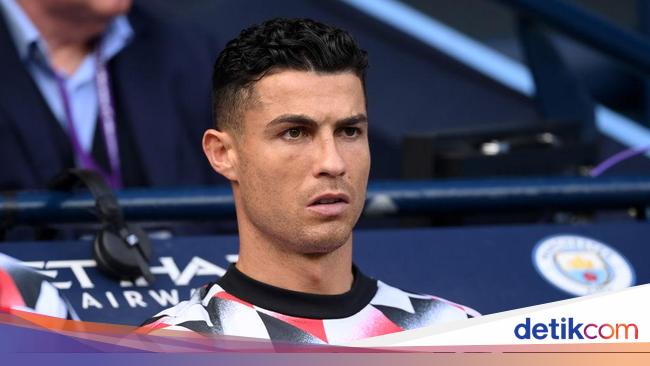 Hati Ronaldo Benar-benar Ambyar Saat Bayinya Meninggal