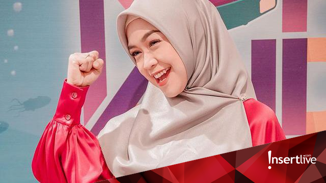 7 Penampilan Ria Ricis Usai Lahiran, Pinggang Ramping & Perut Rata!