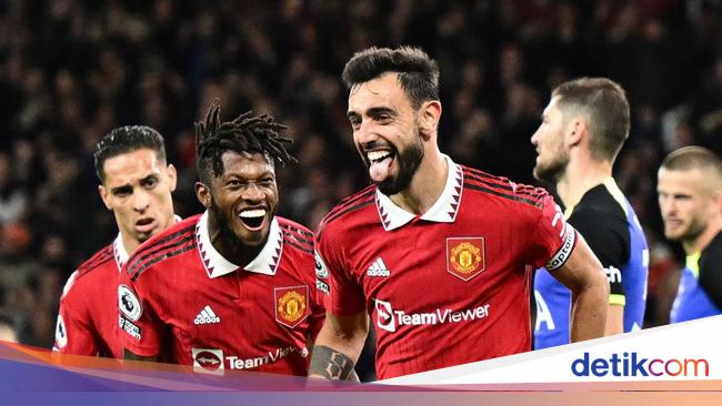 Ponten Trio-trio MU VS Tottenham: SAR Lumayan, FCB Menawan