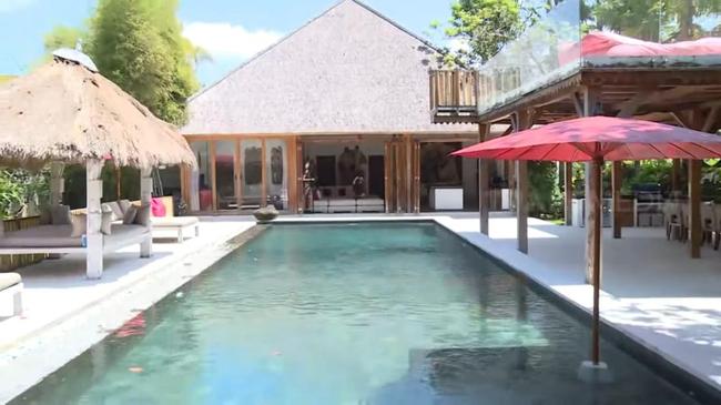 7 Potret Rumah Indah Kalalo di Bali Bernuansa Etnik, seperti Resort ...