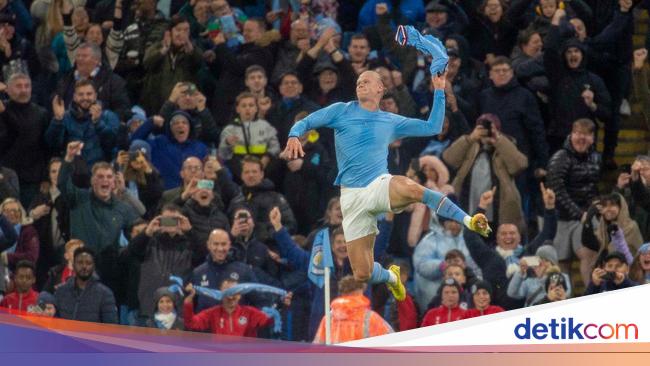 Foto: Erling Haaland 'si Robot' Beraksi Lagi, Man City Menang Lagi