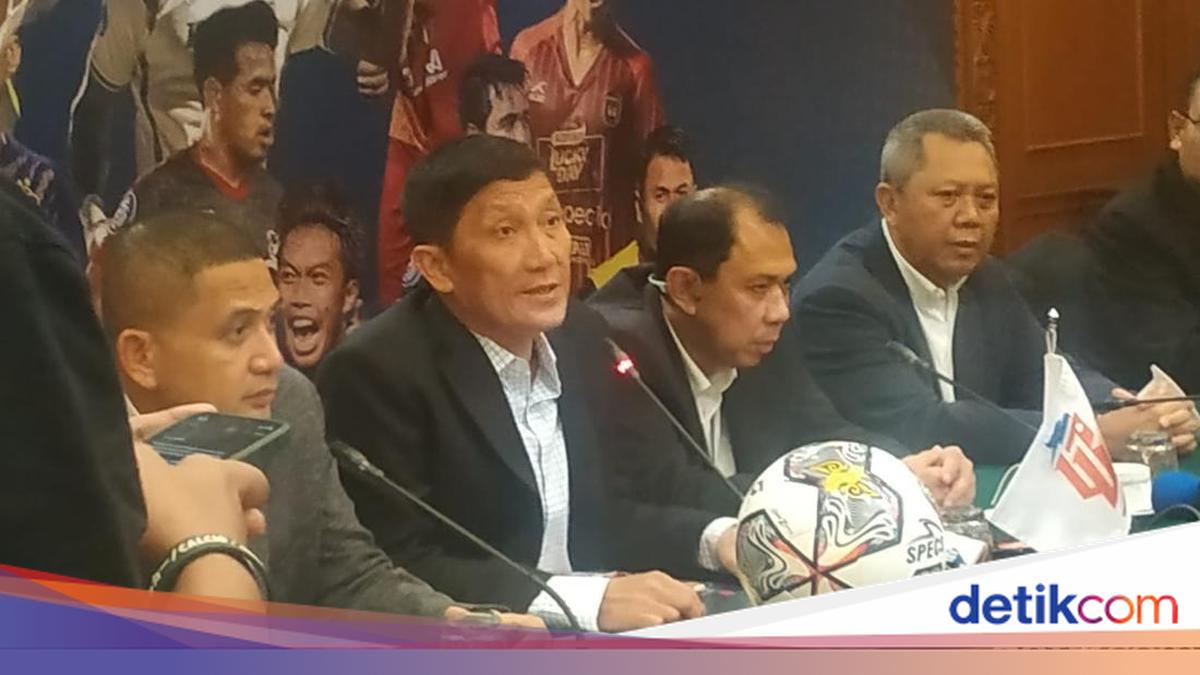 Jadi Dirut PT LIB, Ferry Paulus Lepas Jabatan di Persija