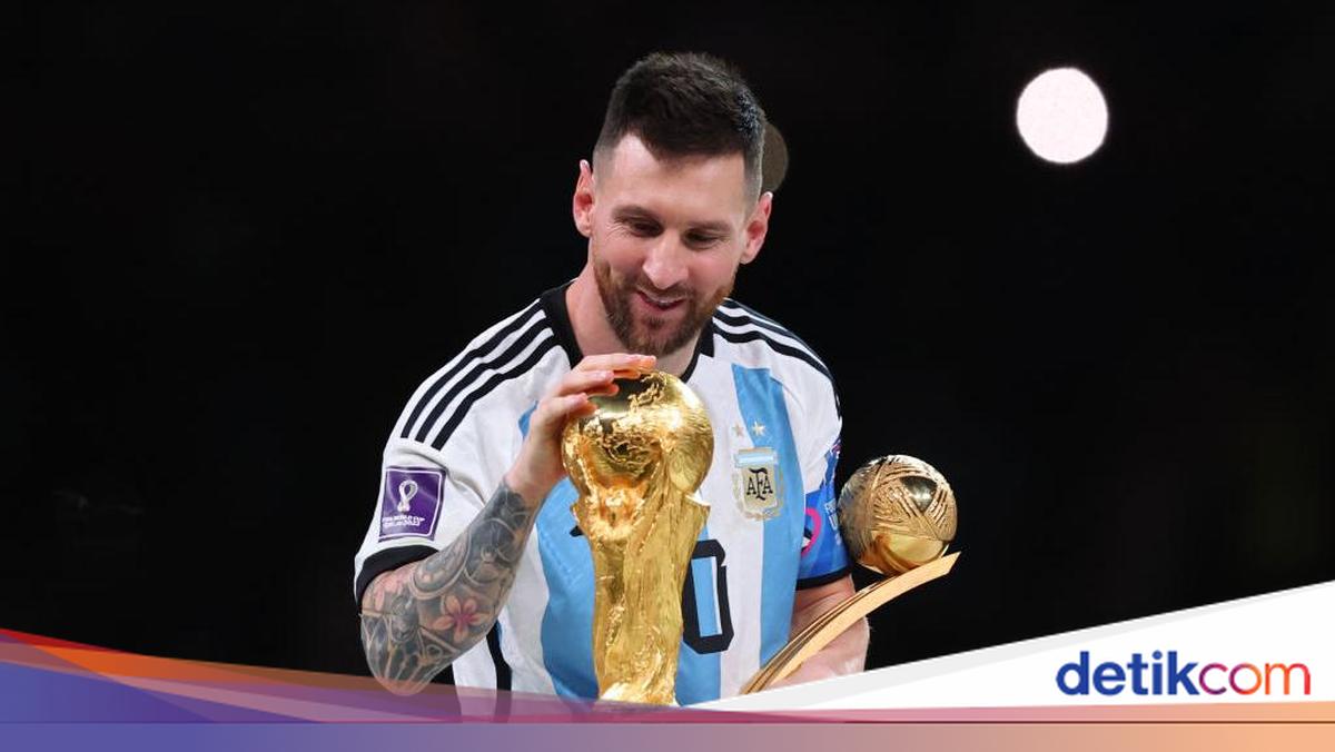 Messi Sudah Juara Piala Dunia, Ronaldo: Hal Normal di Argentina