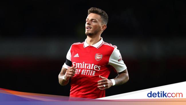 Dua Bek Incaran Man City, Salah Satunya dari Arsenal