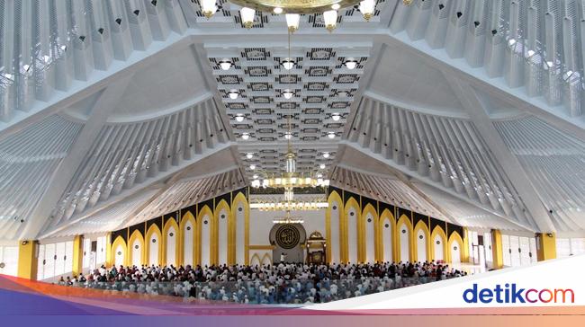 Bacaan Bilal Sholat Jumat dan Tata Caranya Lengkap
