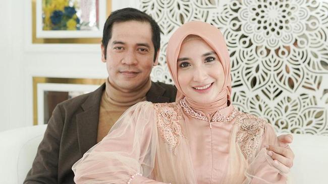 7 Potret Chaca Thakya, Istri Pesinetron Ricky Perdana yang Hamil Anak ...