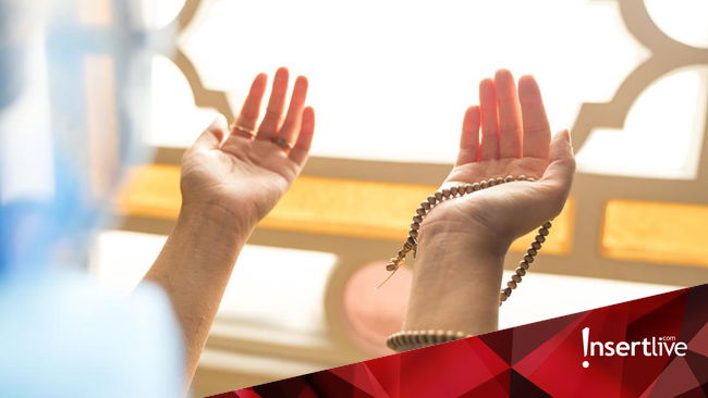 Bacaan Doa Tgl 1-10 di Bulan Rajab Dalam Arab-Latin dan Artinya