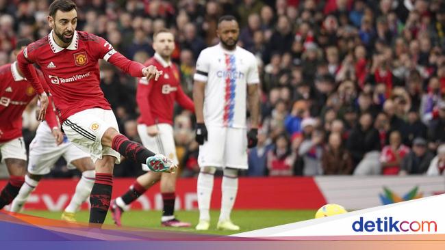 Babak Pertama MU Vs Palace: Penalti Fernandes Bawa Setan Merah Unggul 1-0