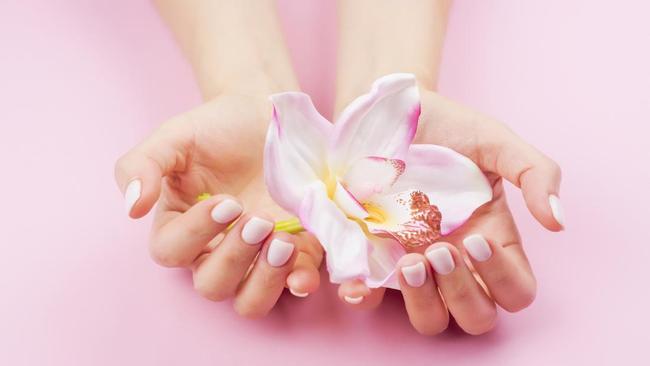 Mengenal Ratus Vagina dari Manfaat dan Efek Samping Perawatan Tradisional