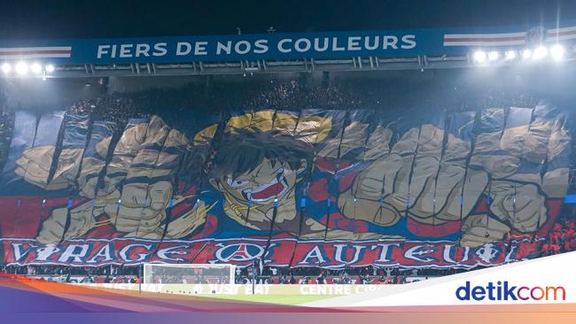 Gomu-gomu Luffy 'One Piece' di Laga PSG Vs Bayern