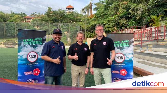 Forward Football Perkenalkan Teknologi Sepakbola di Indonesia