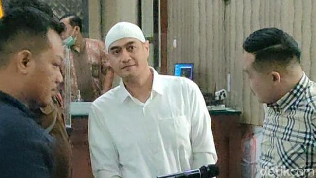 Ferry Irawan Divonis 1 Tahun Penjara Kasus KDRT, Hukuman Lebih Ringan dari Tuntutan Jaksa