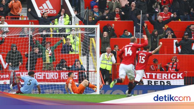 Gol Bruno Fernandes Bawa MU Ungguli Aston Villa 1-0 di Babak I Gol Bruno Fernandes Bawa MU Ungguli Aston Villa 1-0 di Babak I