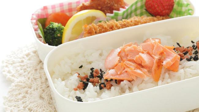 20 Kumpulan Resep Bekal Makan Siang Anak Sederhana, Mudah Dibuat dan Lezat