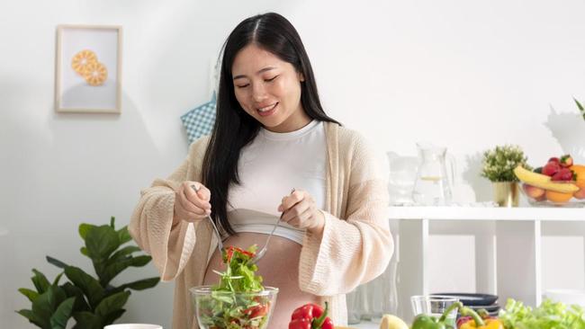 10 Rekomendasi Menu Sarapan Pagi untuk Ibu Hamil agar Tidak Mual